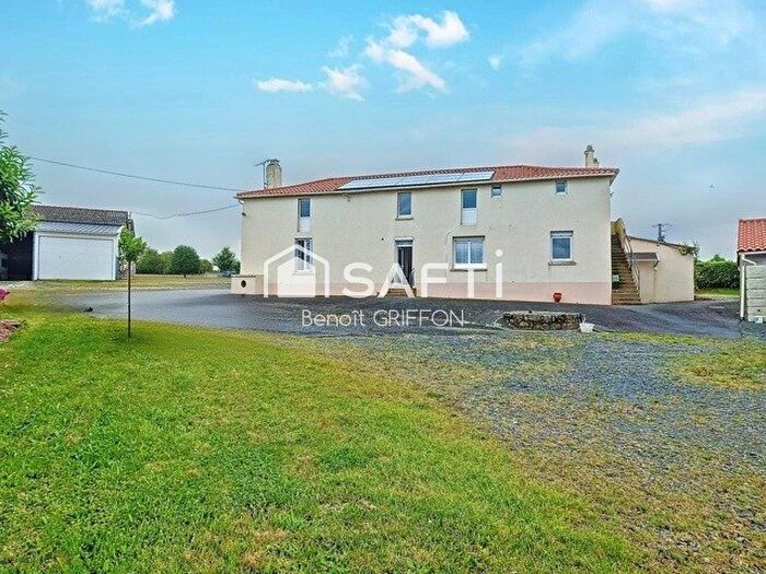 Maison 7 pièces à vendre à Le Longeron