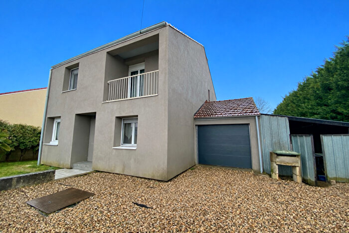 Maison à vendre - Blanzy - 6 pièces - 5 chambres