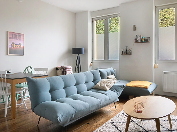 Villeurbanne, Charmettes : Appartement 2 pièces à vendre