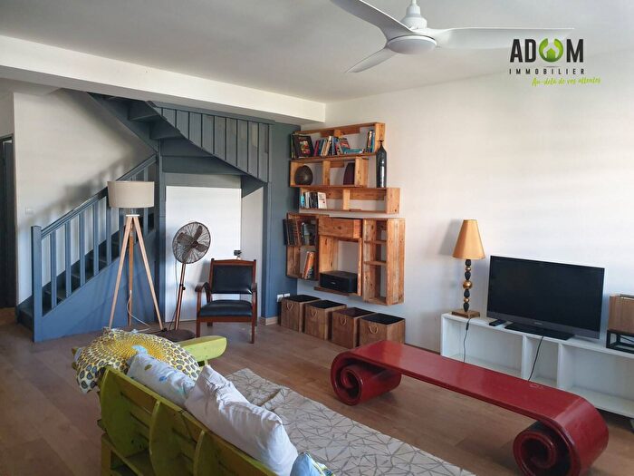 Appartement à louer - Saint-Leu - 4 pièces - 3 chambres