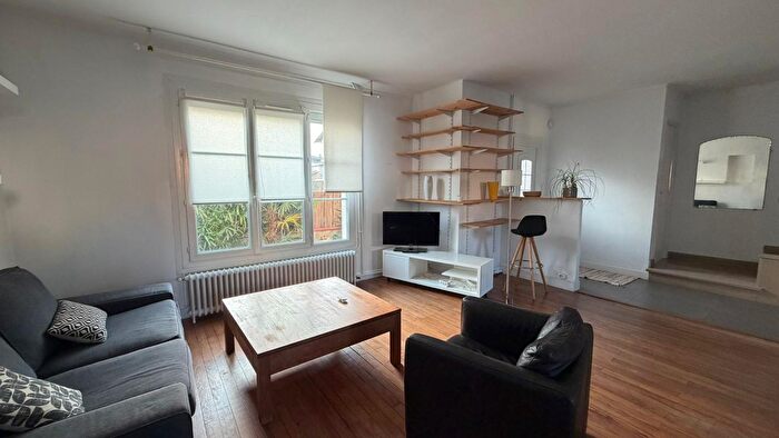 Maison à louer - Toulouse, Croix Daurade - 3 pièces - 2 chambres