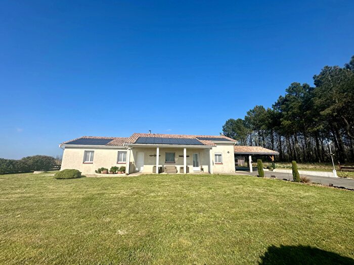 Maison à vendre - Armillac - 5 pièces - 3 chambres