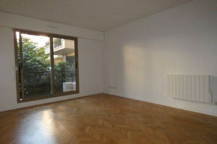 Reine-Mairie, Boulogne-Billancourt : Appartement 2 pièces à louer