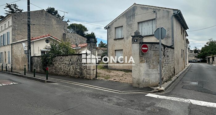 Maison à vendre - Jonzac - 3 pièces - 2 chambres