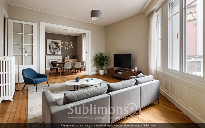 Appartement à vendre - Lorient, Centre-ville - 5 pièces - 3 chambres