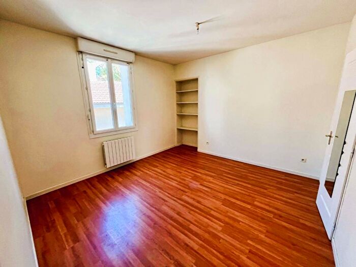 Appartement à louer - Berriat-Ampere, Grenoble - 2 pièces - 1 chambre