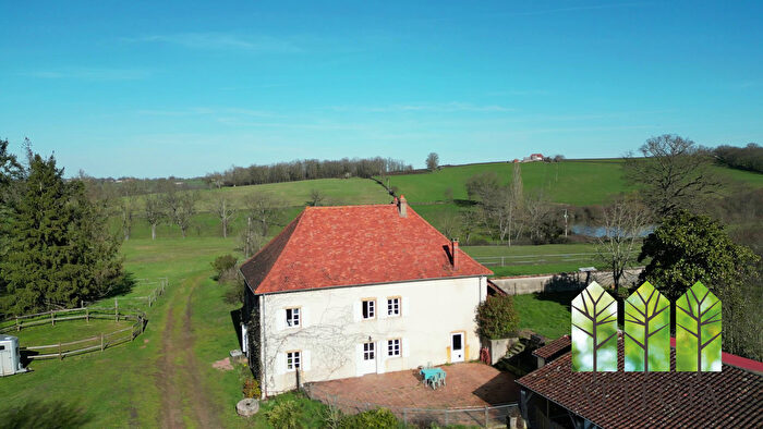 Maison à vendre - Marcigny - 7 pièces - 5 chambres