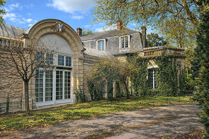 Senlis, Villevert - Maison 20 pièces à vendre