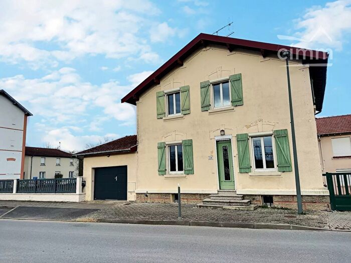 Maison à vendre - Revigny-sur-Ornain - 5 pièces - 3 chambres