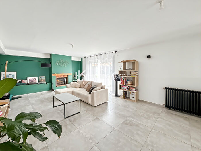 Maison à vendre - Belberaud - 6 pièces - 5 chambres