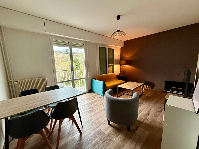 Appartement à vendre - Poitiers, Trois Cités - 3 pièces - 2 chambres