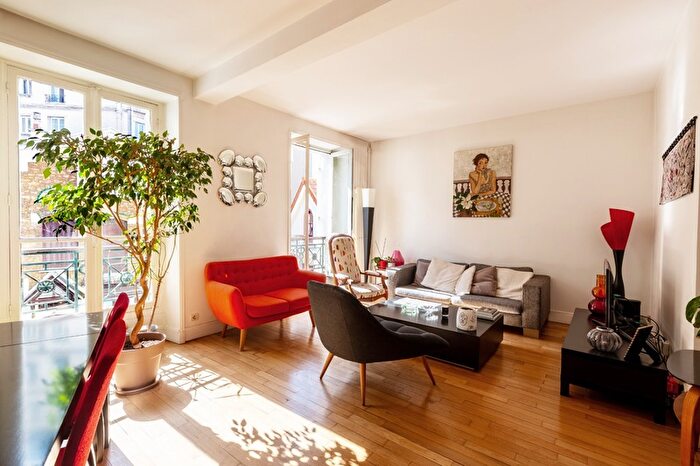 Paris 18ème, Porte de Clignancourt, Porte Montmartre, Moskowa - Appartement 6 pièces à vendre