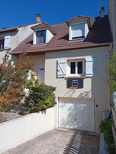 Maison 5 pièces à Montfermeil, Franceville, à vendre