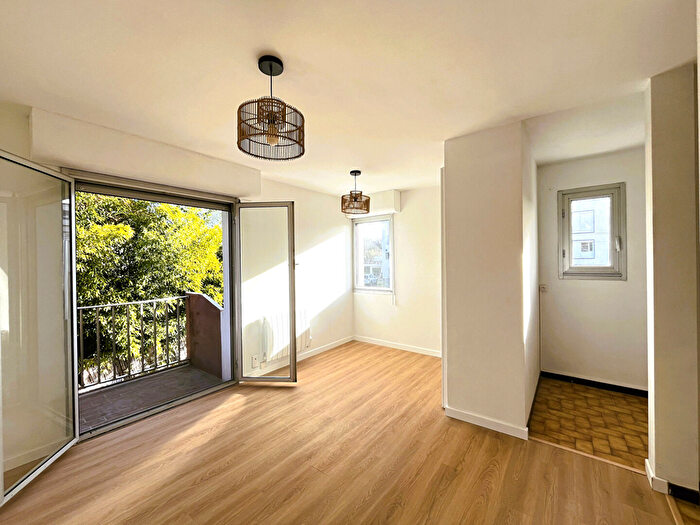 Appartement à vendre - Dax, Centre-ville, Saint-Vincent - 1 pièce