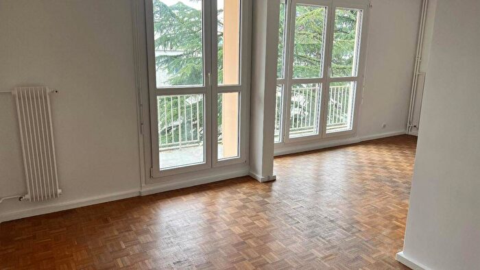 Appartement à louer - Sainte-Foy-lès-Lyon - 2 pièces - 1 chambre