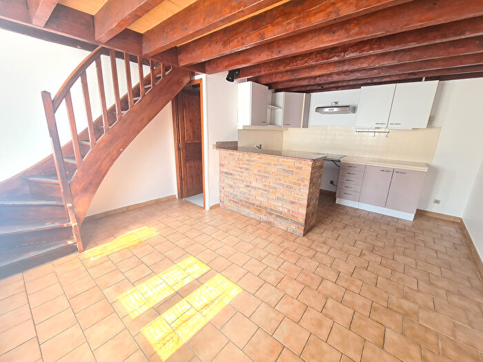 Appartement 2 pièces à louer à Champlan