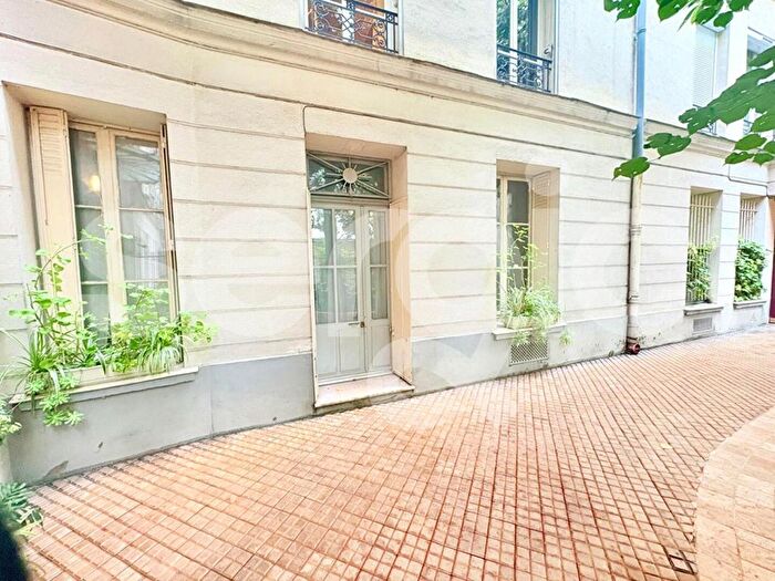 Appartement 2 pièces à louer - Paris 16ème, Muette-Nord, Trocadéro