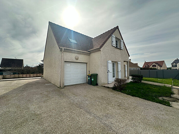 Maison à vendre - Auvernaux - 6 pièces - 4 chambres