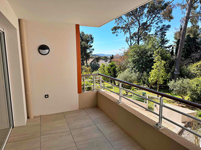 Appartement à vendre - Toulon, Darboussèdes - 2 pièces - 1 chambre