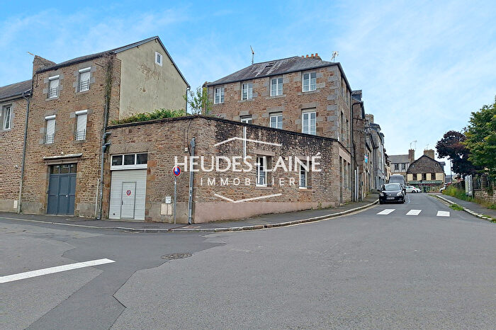 Maison à vendre - Avranches - 6 pièces - 4 chambres