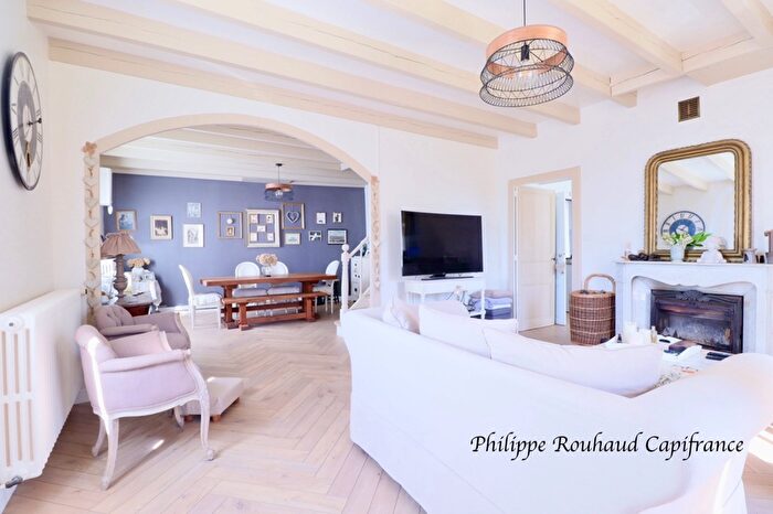 Maison à vendre - Loge-Fougereuse - 6 pièces - 3 chambres