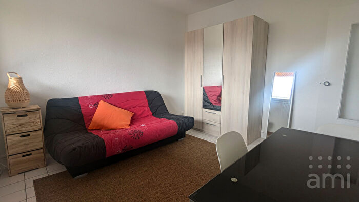 Bordeaux, Grand Parc : Appartement 1 pièce à louer