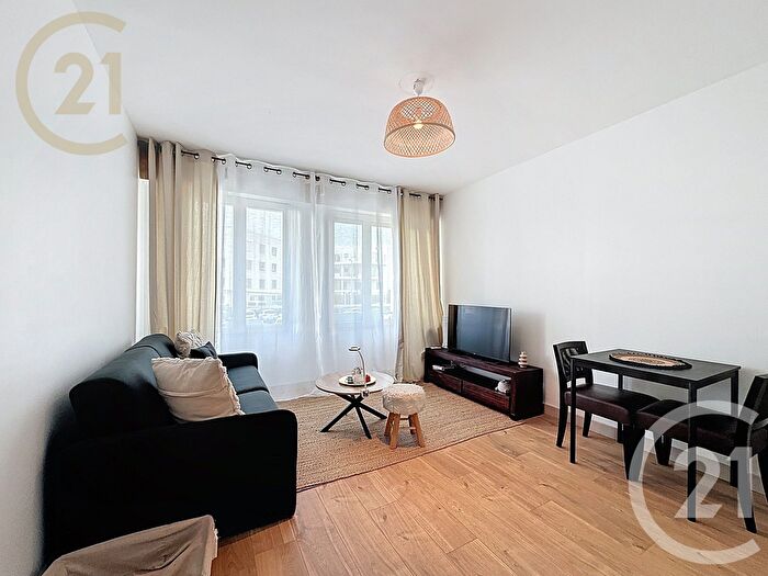Appartement à louer - Cannes, Petit Juas - 1 pièce