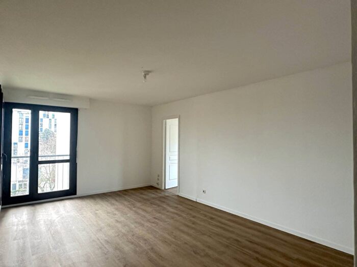 Appartement à louer - Papus, Toulouse - 4 pièces - 3 chambres