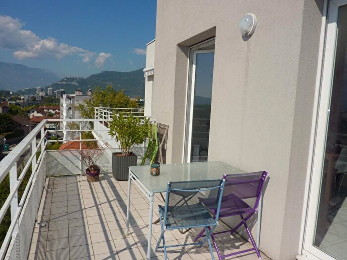 Saint-Martin-d'Hères, Croizat - Appartement 3 pièces à louer