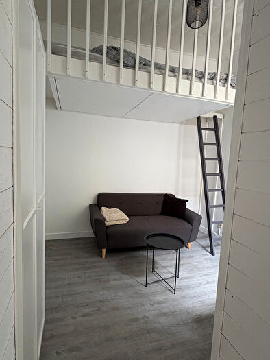 Appartement à louer - Laval, Les Fourches - 1 pièce - 1 chambre