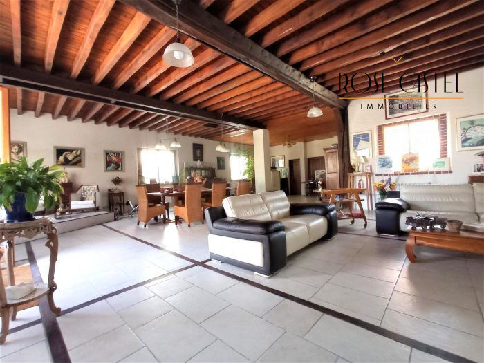 Maison à vendre - Nogent-le-Rotrou - 9 pièces - 7 chambres