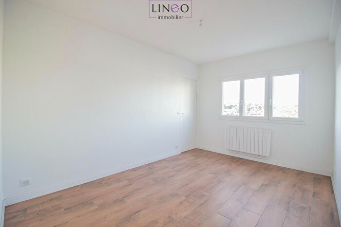 Appartement à vendre - Choisy-le-Roi, Centre-ville, Parc Prairie, Hautes Bornes - 2 pièces - 1 chambre