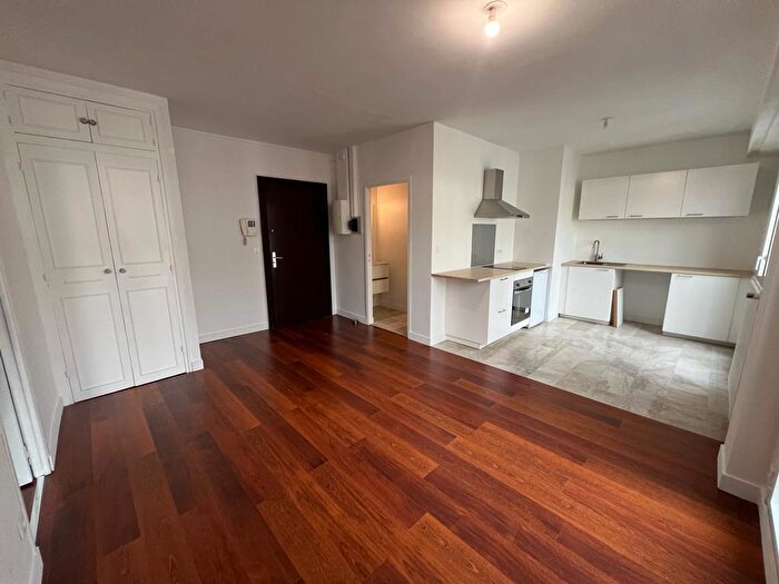 Appartement à louer - Nantes, Centre-ville - 2 pièces - 1 chambre