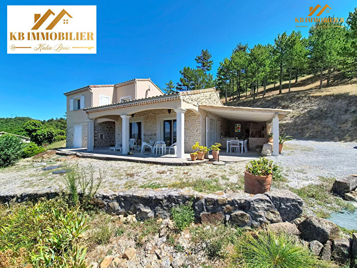 Maison 6 pièces à vendre - Saint-Vincent-de-Barrès