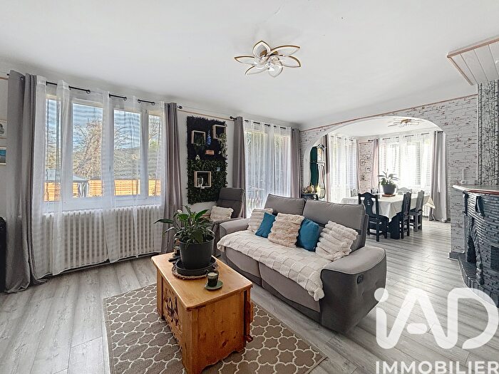 Maison à vendre - Cousance - 7 pièces - 5 chambres