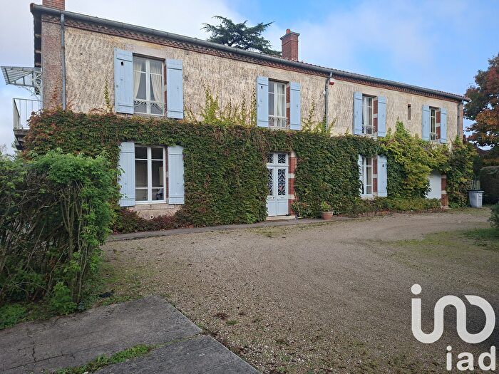 Maison à vendre - Bragny-sur-Saône - 10 pièces - 8 chambres