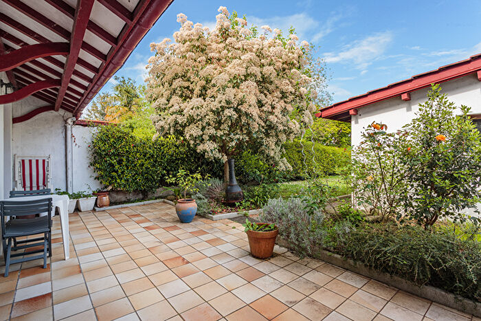 Maison à vendre - Cambo-les-Bains - 4 pièces - 3 chambres