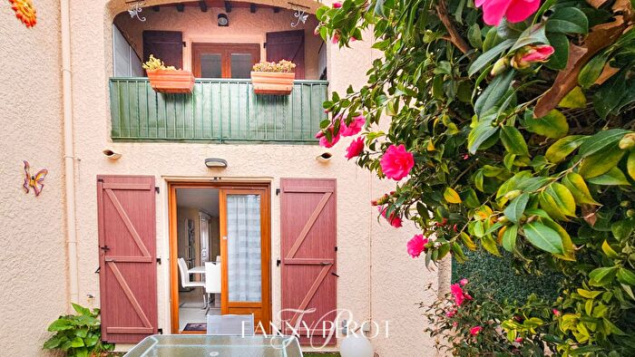 Maison à vendre - Saint-Cyprien, Les Capellans, Plage de la Lagune - 3 pièces - 2 chambres