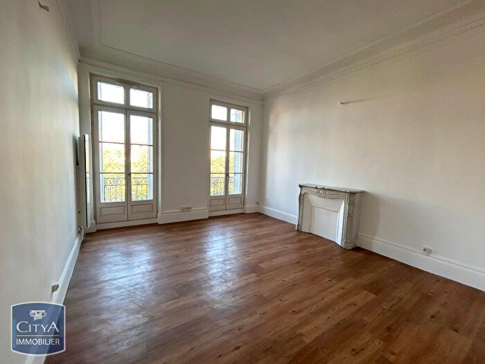 Appartement 3 pièces à Marseille 2ème, Grands Carmes, à louer