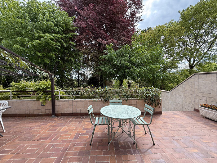 Maison 8 pièces à vendre à Vichy, Les Bartins, Jeanne dArc, Beauséjour