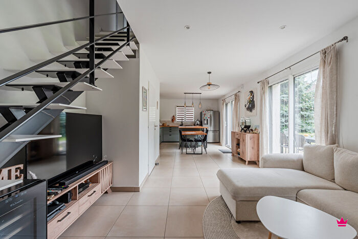 Maison 3 pièces à Saint-Laurent-de-Mure, à vendre