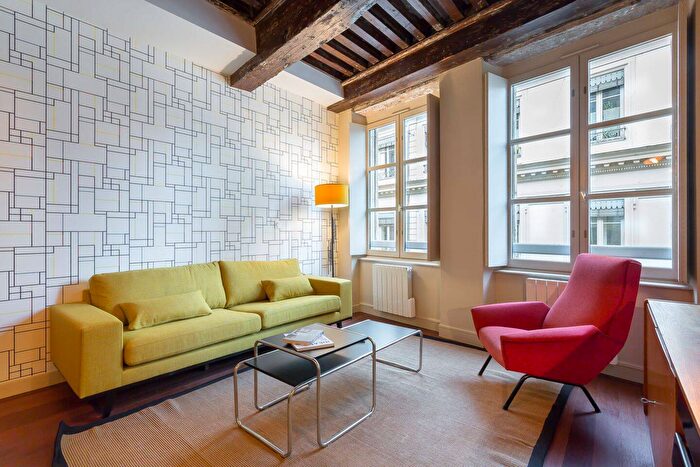 Appartement à louer - Presquîle, Centre ville, Cordeliers, Lyon ème arrondissement - 2 pièces - 1 chambre