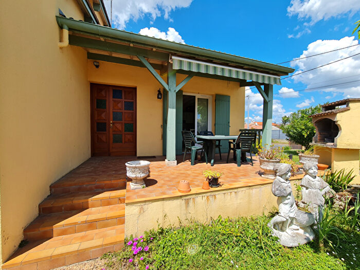 Maison à vendre - Tonneins - 5 pièces - 3 chambres