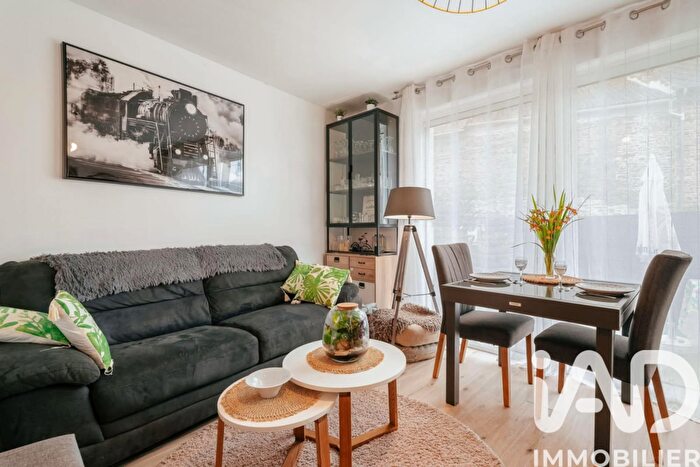 Maison à vendre - Dol-de-Bretagne - 4 pièces - 3 chambres