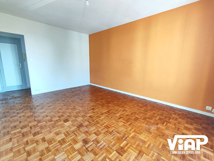 Limoges, Bénédictins, Montplaisir - Appartement 3 pièces à louer