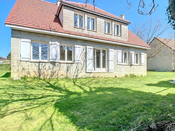 Maison à vendre - Montmirail - 6 pièces - 4 chambres