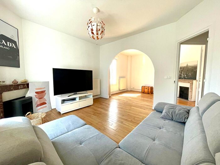 Appartement 3 pièces à vendre à Montereau-Fault-Yonne, Ville basse