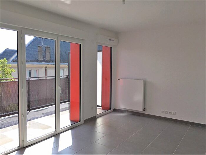 Appartement à louer - Centre, Annemasse - 2 pièces - 1 chambre