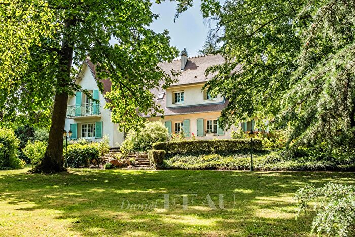 Maison 10 pièces à vendre - Jouars-Pontchartrain