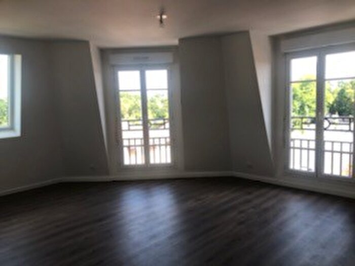 Appartement à louer - Montgeron, Centre-ville, Gare - 3 pièces - 2 chambres